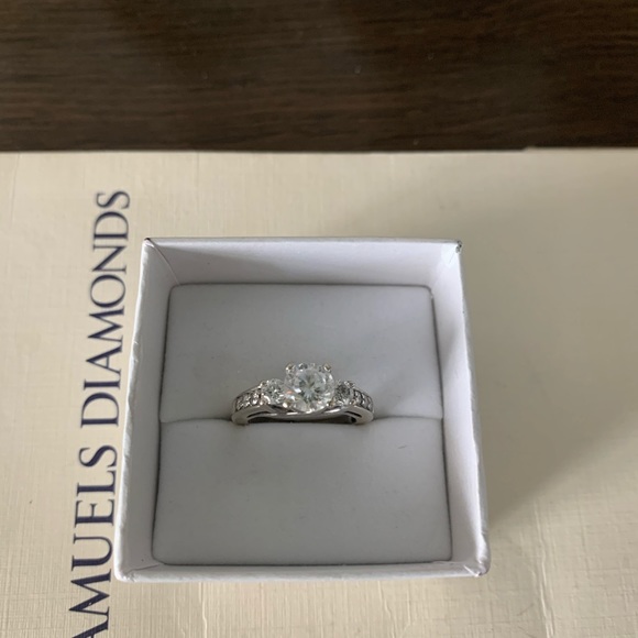 samuel diamonds | Jewelry | White Gold Diamond Ring | Poshmark